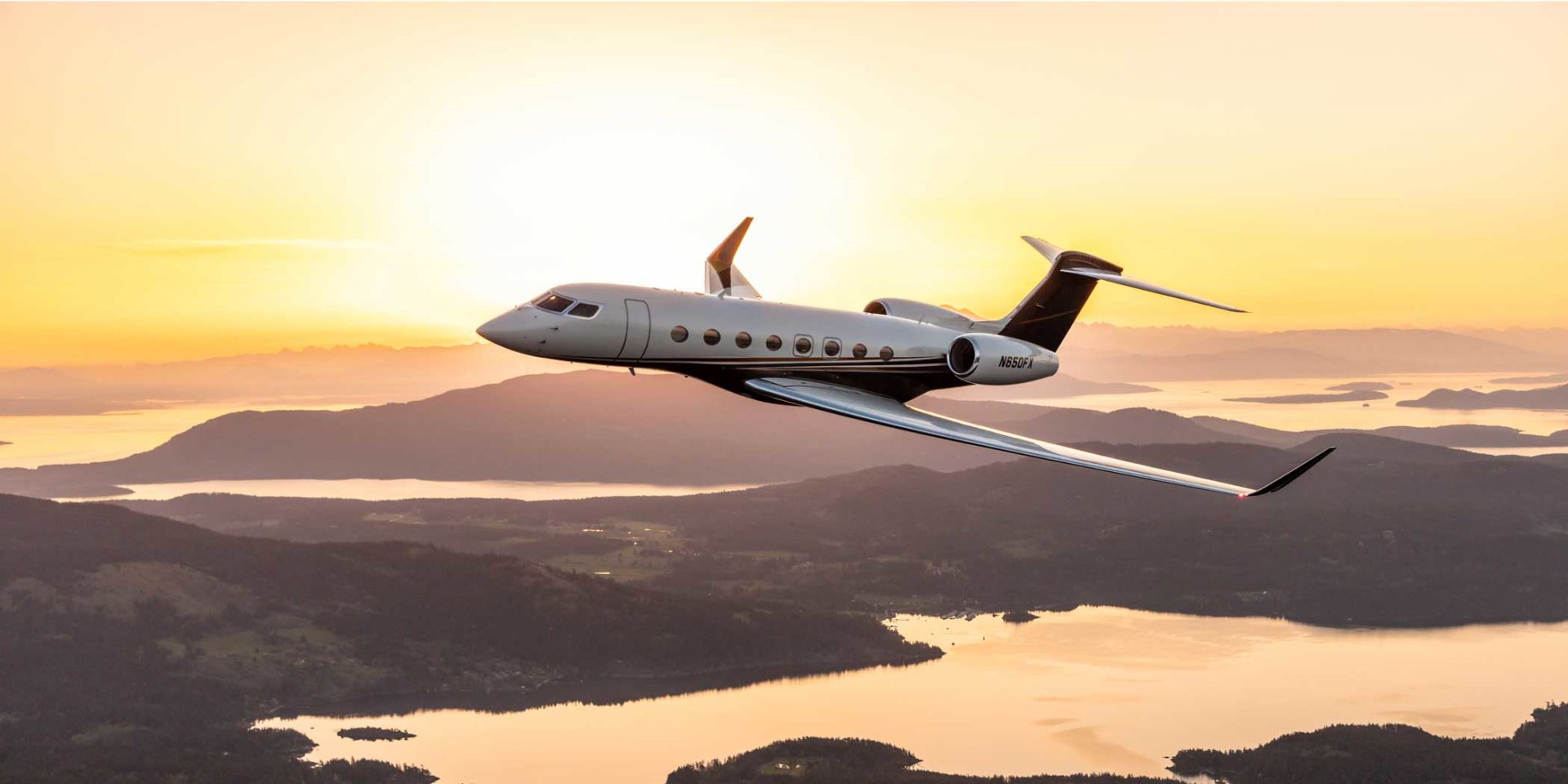 Top 5 Private Jet Operators by CHIC ICON - The Chic Icon