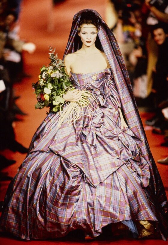 British Fashion - The Chic Icon