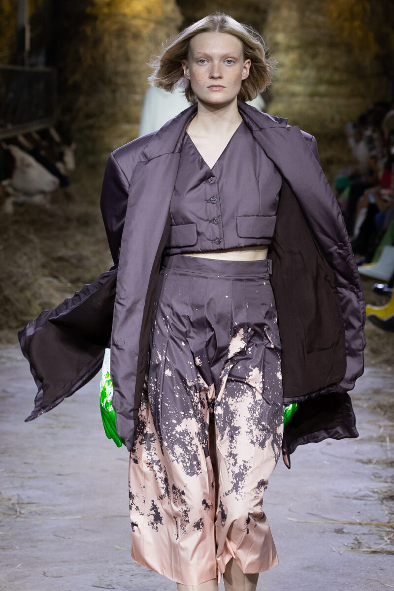 Contemporary Fashion in Russia - The Chic Icon