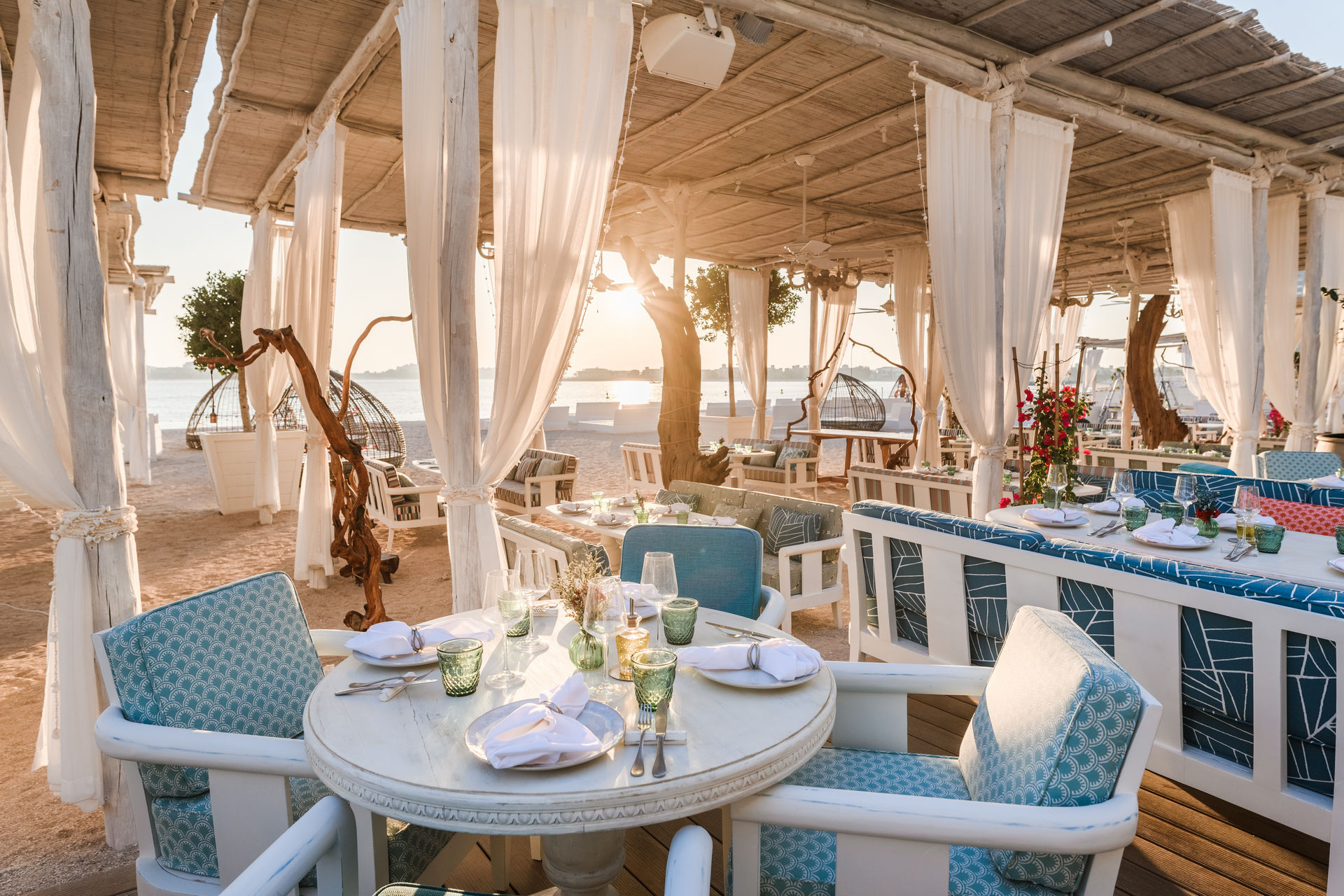 Lucky Fish: Come for the food and stay for the fun! - The Chic Icon