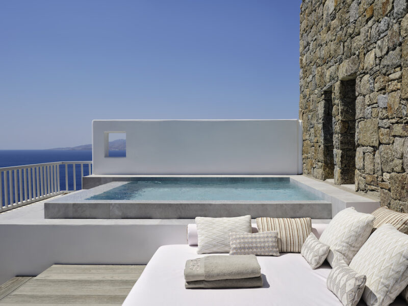 Deos Mykonos Hotel: Best Views On The Island - The Chic Icon